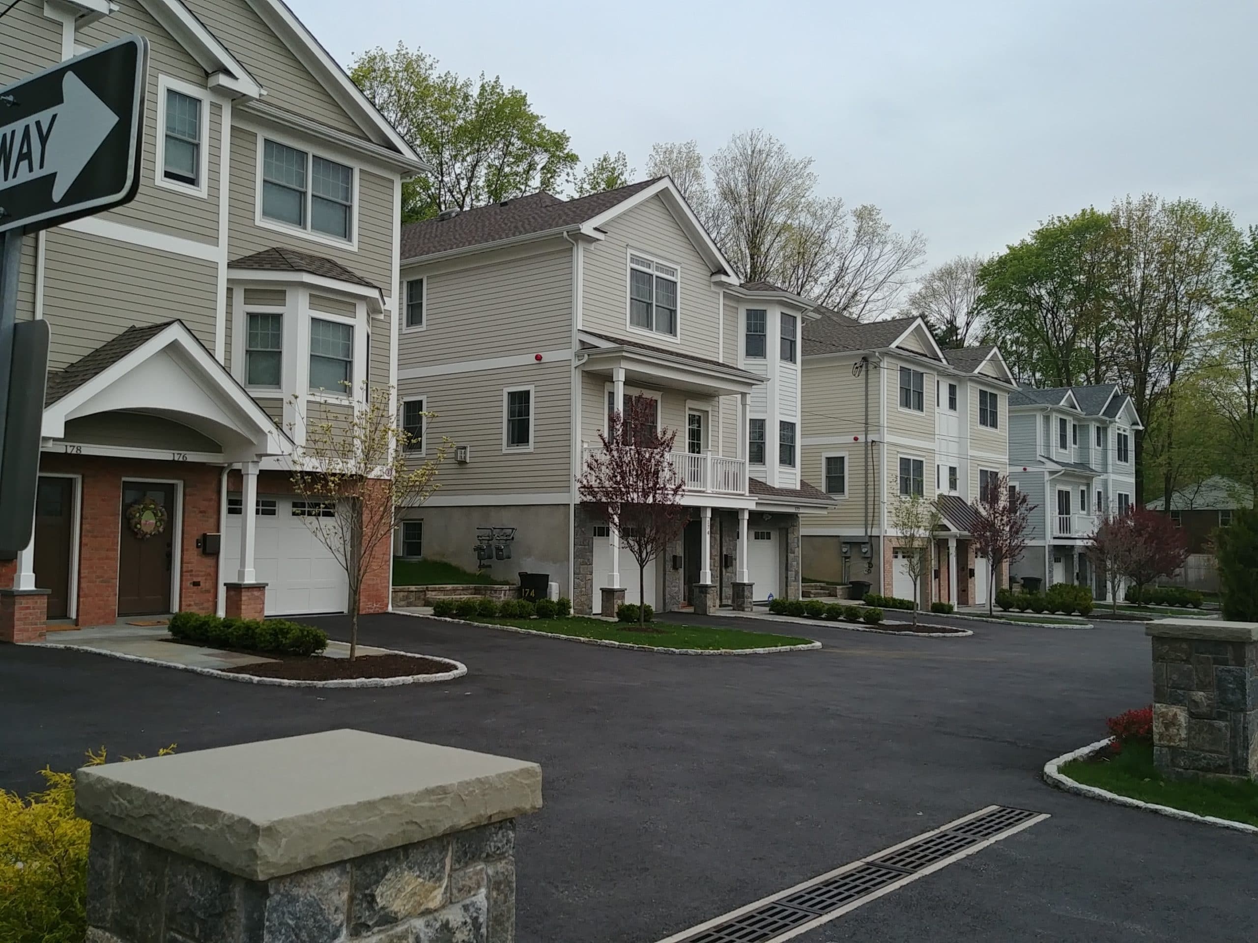 Townhouse Development Project - Blue Water Construction Advisers LLC